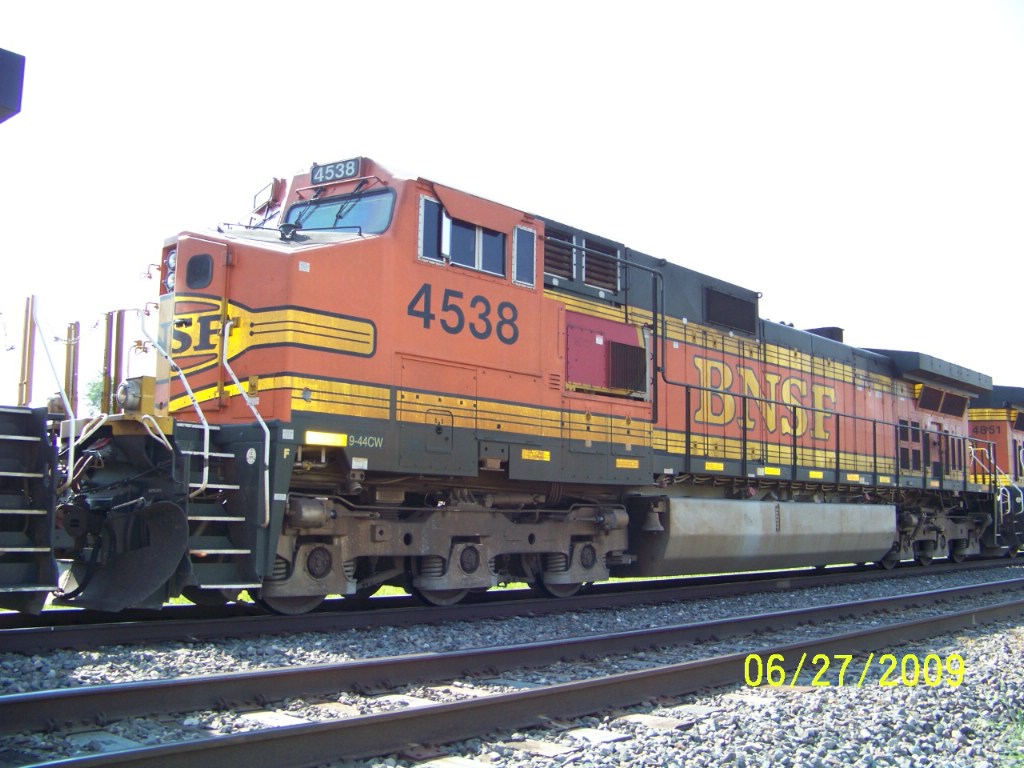 BNSF C44-9W 4538